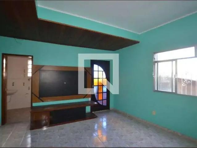 Casa / Sobrado para Locação em Rio de Janeiro/RJ Madureira 2 Quartos