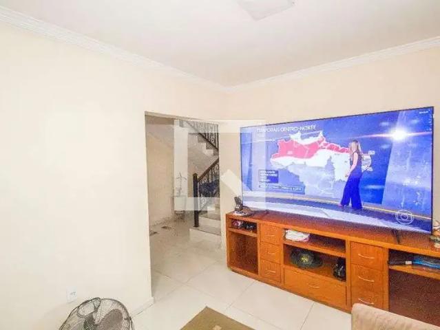 Casa / Sobrado para Locação em Rio de Janeiro/RJ Marechal Hermes 3 Quartos