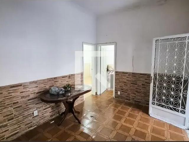 Casa / Sobrado para Locação em Rio de Janeiro/RJ Olaria 2 Quartos