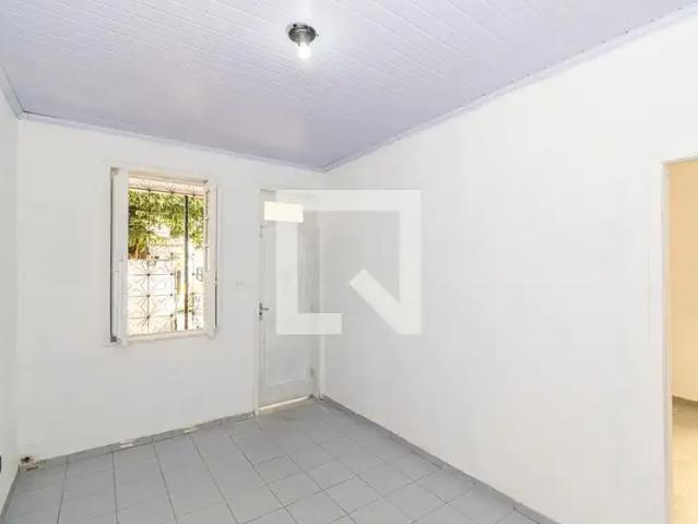 Casa / Sobrado para Locação em Rio de Janeiro/RJ Olaria 2 Quartos
