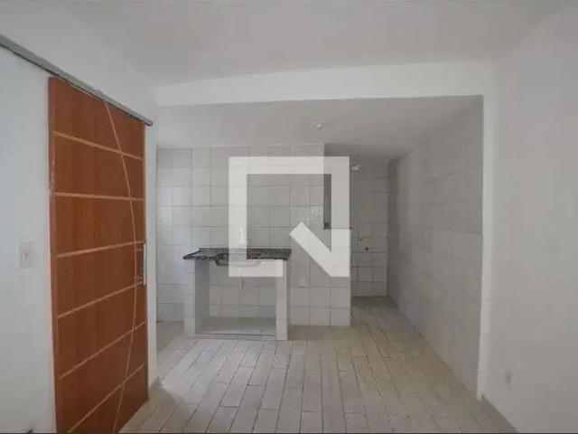 Casa / Sobrado para Locação em Rio de Janeiro/RJ Oswaldo Cruz 1 Quartos