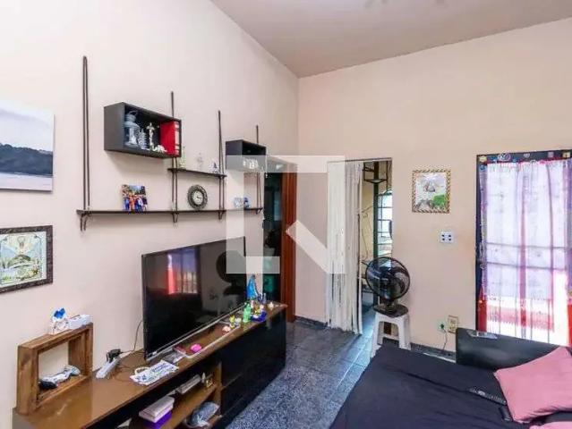 Casa / Sobrado para Locação em Rio de Janeiro/RJ Penha 6 Quartos