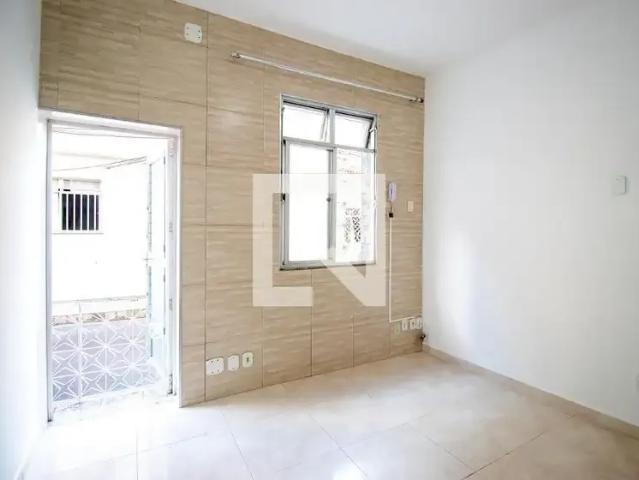 Casa / Sobrado para Locação em Rio de Janeiro/RJ Penha 2 Quartos