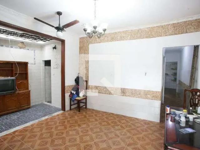 Casa / Sobrado para Locação em Rio de Janeiro/RJ Pechincha 2 Quartos