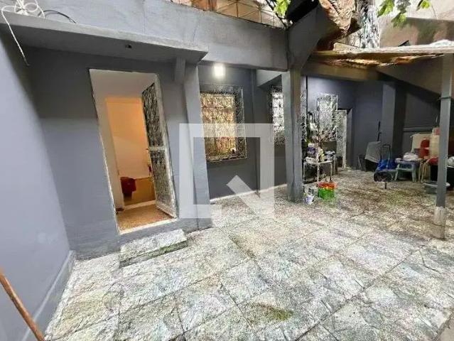 Casa / Sobrado para Locação em Rio de Janeiro/RJ Piedade 2 Quartos