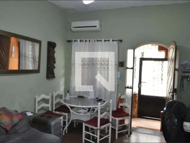 Casa / Sobrado para Locação em Rio de Janeiro/RJ Piedade 3 Quartos