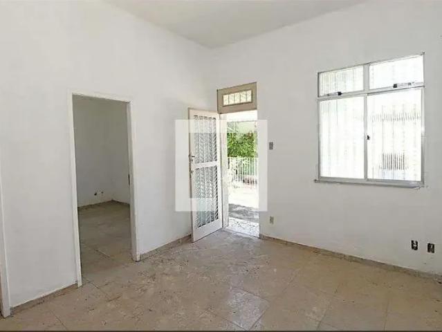 Casa / Sobrado para Locação em Rio de Janeiro/RJ Quintino Bocaiúva 2 Quartos