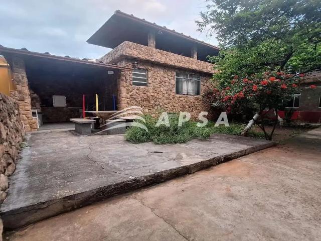 Casa / Sobrado para Locação em Rio de Janeiro/RJ Quintino Bocaiúva 2 Quartos