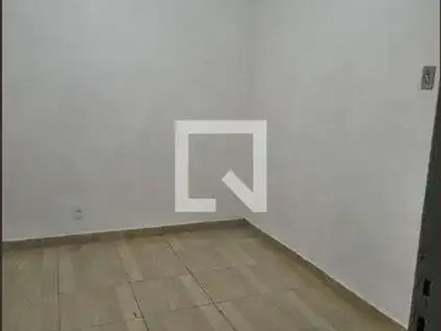 Casa / Sobrado para Locação em Rio de Janeiro/RJ Ramos 4 Quartos
