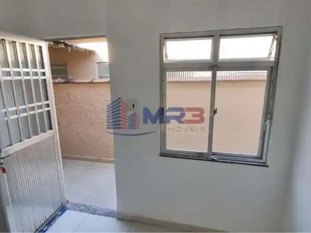 Casa / Sobrado para Locação em Rio de Janeiro/RJ Ramos 1 Quartos