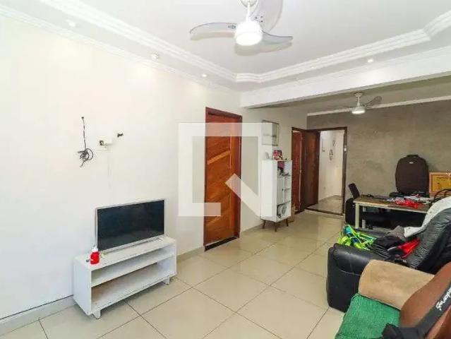 Casa / Sobrado para Locação em Rio de Janeiro/RJ Realengo 3 Quartos
