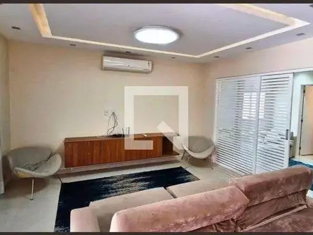 Casa / Sobrado para Locação em Rio de Janeiro/RJ Recreio dos Bandeirantes 3 Quartos
