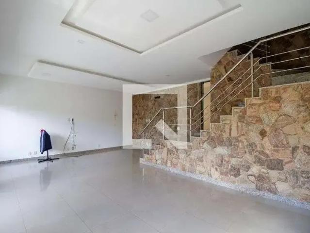 Casa / Sobrado para Locação em Rio de Janeiro/RJ Recreio dos Bandeirantes 3 Quartos