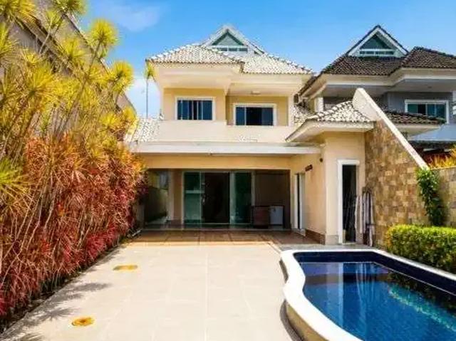 Casa / Sobrado para Locação em Rio de Janeiro/RJ Recreio dos Bandeirantes 5 Quartos