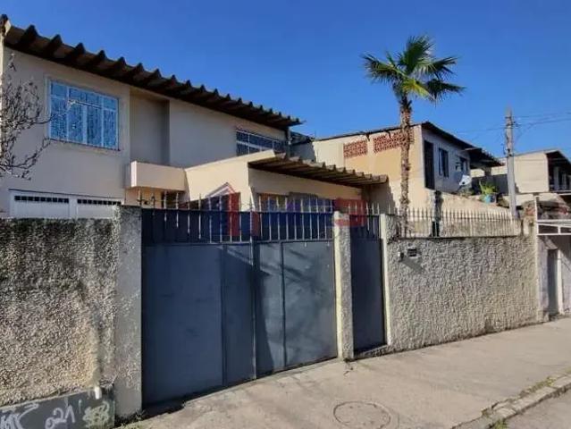 Casa / Sobrado para Locação em Rio de Janeiro/RJ Rocha Miranda 4 Quartos