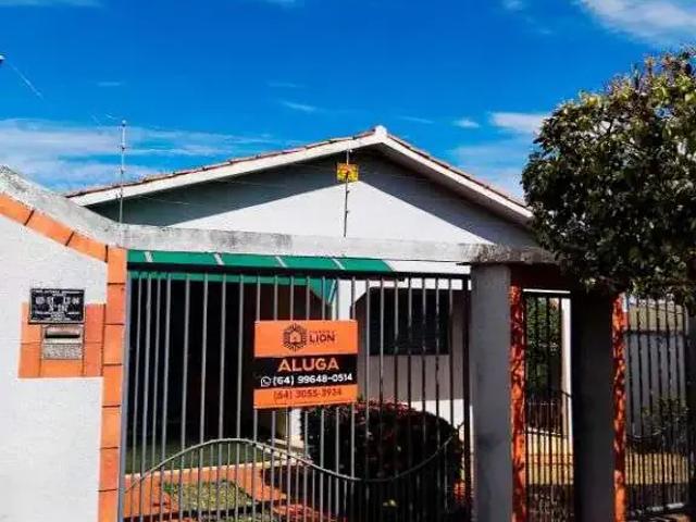 Casa / Sobrado para Locação em Rio Verde/GO Jardim América Prolongamento A 3 Quartos