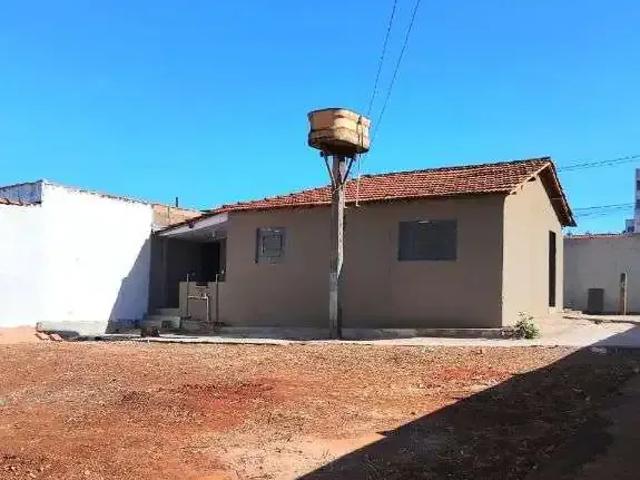 Casa / Sobrado para Locação em Rio Verde/GO Jardim Goiás 2 Quartos