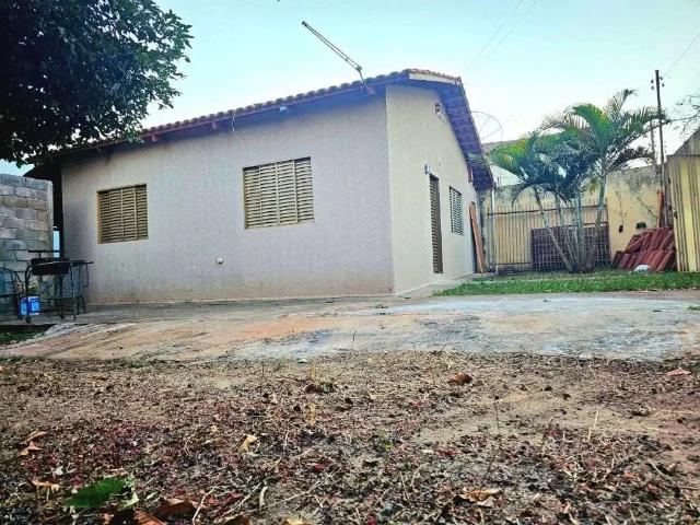 Casa / Sobrado para Locação em Rio Verde/GO Setor Dona Gercina 2 Quartos