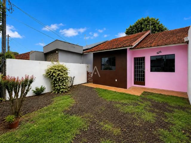 Casa / Sobrado para Locação em Toledo/PR Jardim Coopagro 2 Quartos