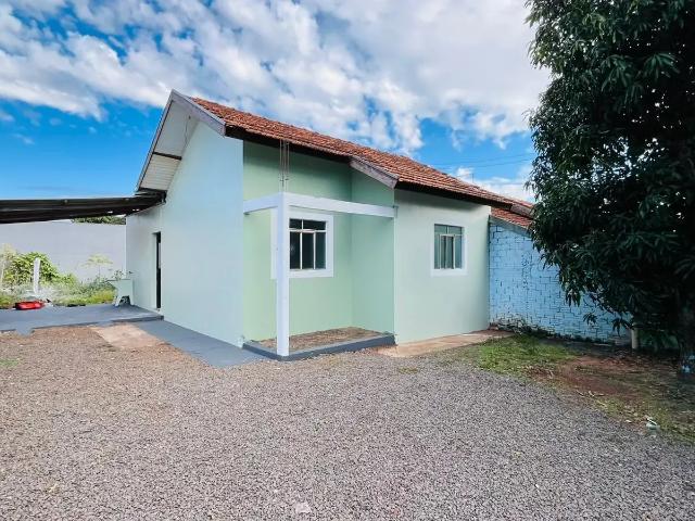 Casa / Sobrado para Locação em Toledo/PR Jardim Coopagro 2 Quartos