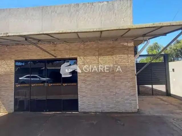 Casa / Sobrado para Locação em Toledo/PR Jardim Coopagro 2 Quartos