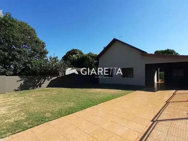 Casa / Sobrado para Locação em Toledo/PR Jardim Europa 2 Quartos