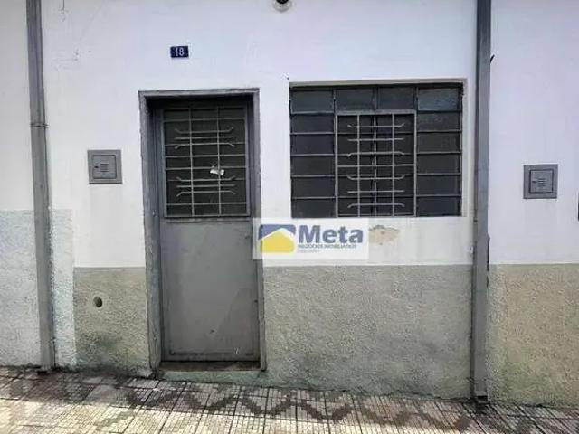 Casa / Sobrado para Locação em Taubaté/SP Centro 1 Quartos