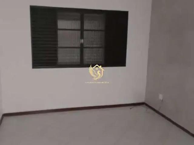 Casa / Sobrado para Locação em Taubaté/SP Centro 3 Quartos