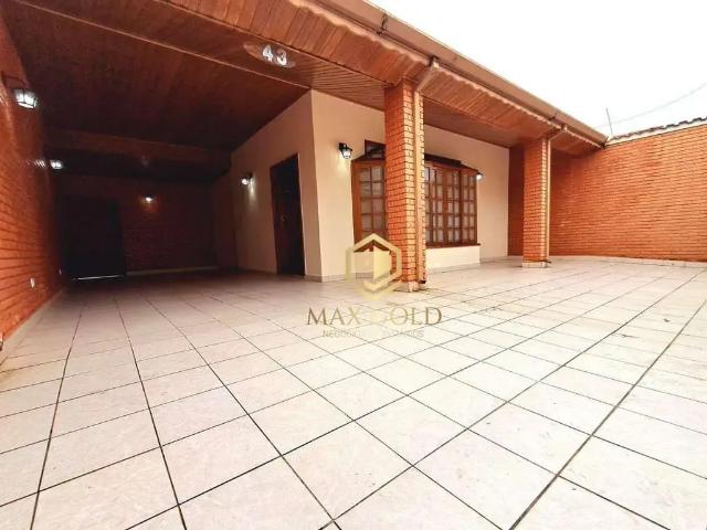 Casa / Sobrado para Locação em Taubaté/SP Chácara do Visconde 3 Quartos
