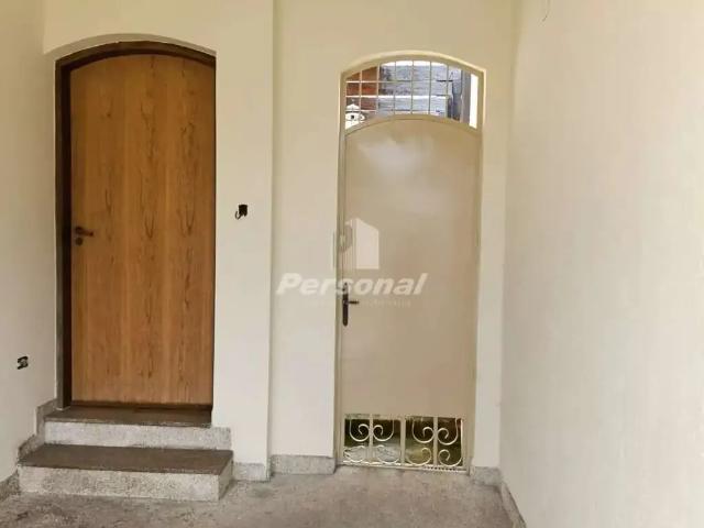 Casa / Sobrado para Locação em Taubaté/SP Chácara Olaria 4 Quartos
