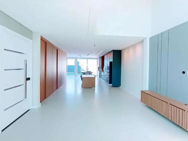 Casa / Sobrado para Locação em Taubaté/SP Condomínio Residencial Tecoara 3 Quartos