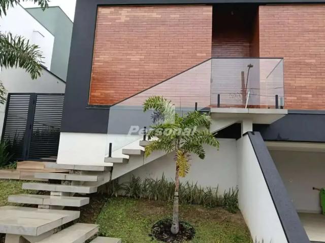 Casa / Sobrado para Locação em Taubaté/SP Itapecerica 3 Quartos