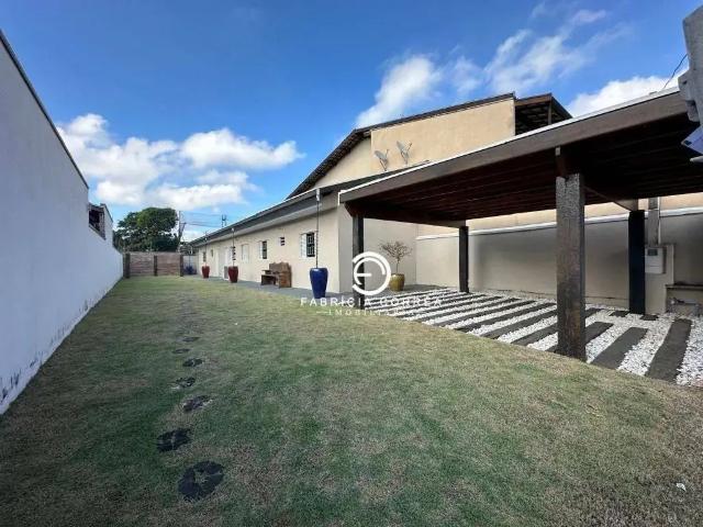 Casa / Sobrado para Locação em Taubaté/SP Independência 3 Quartos