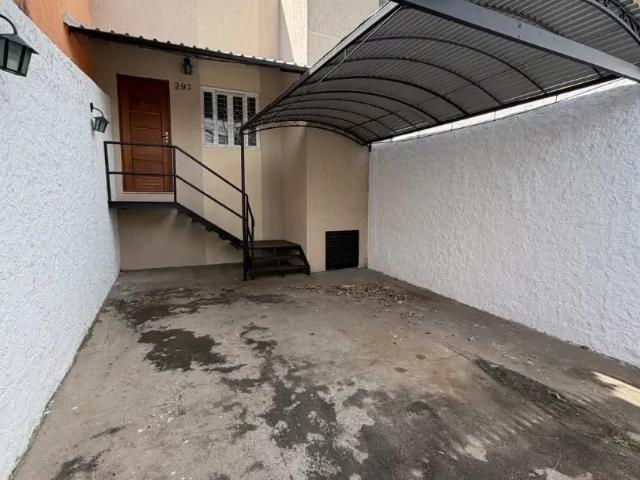 Casa / Sobrado para Locação em Taubaté/SP Independência 2 Quartos