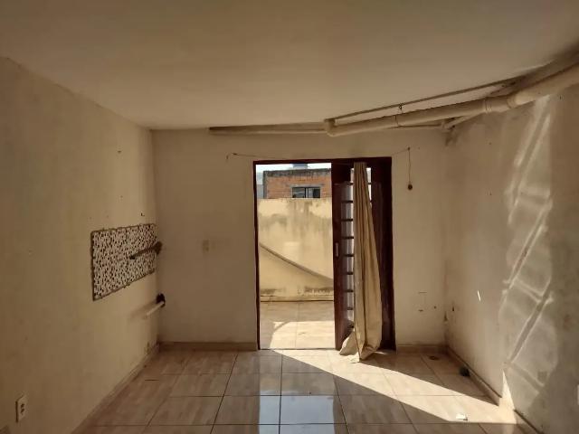 Casa / Sobrado para Locação em Taubaté/SP Jardim Continental II 2 Quartos