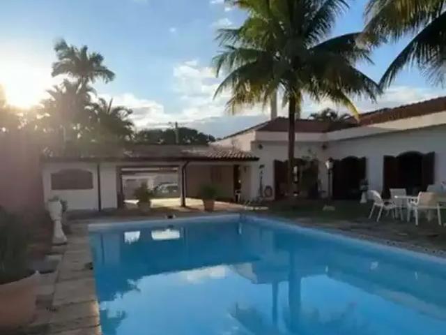 Casa / Sobrado para Locação em Taubaté/SP Jardim das Nações 3 Quartos