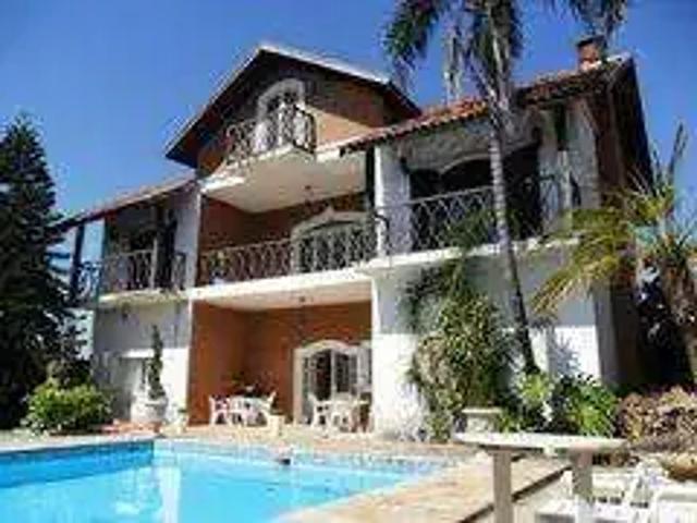 Casa / Sobrado para Locação em Taubaté/SP Jardim Independência 4 Quartos