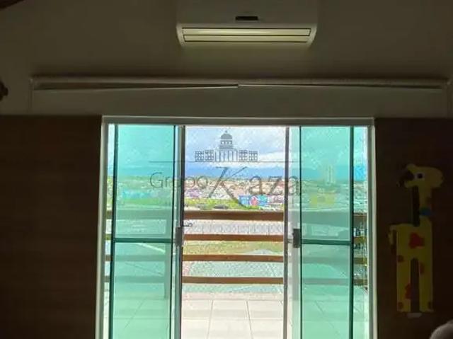 Casa / Sobrado para Locação em Taubaté/SP Lavadouro de Areia 3 Quartos