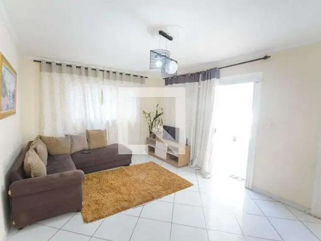 Casa / Sobrado para Locação em Taubaté/SP Parque Paduan 3 Quartos