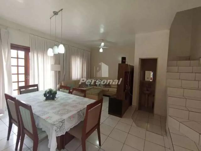 Casa / Sobrado para Locação em Taubaté/SP Parque São Cristóvão 3 Quartos
