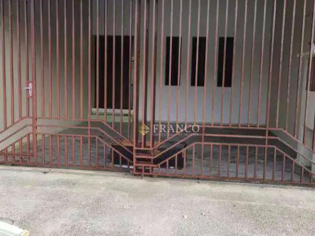 Casa / Sobrado para Locação em Taubaté/SP Quiririm 2 Quartos
