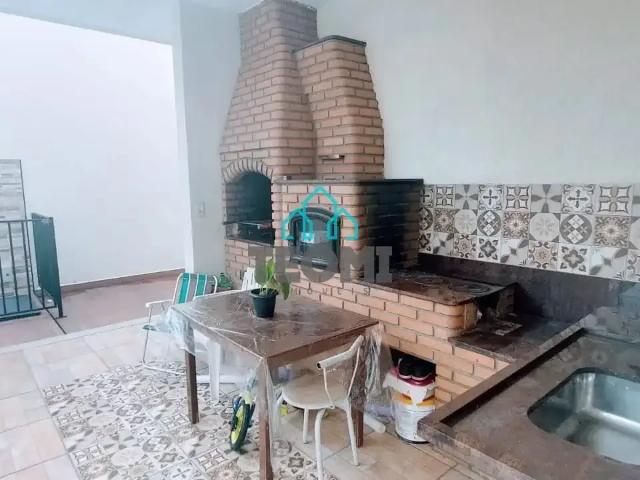 Casa / Sobrado para Locação em Taubaté/SP Residencial Novo Horizonte 3 Quartos
