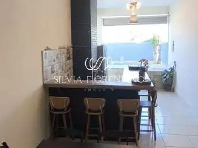 Casa / Sobrado para Locação em Taubaté/SP Residencial Estoril 3 Quartos
