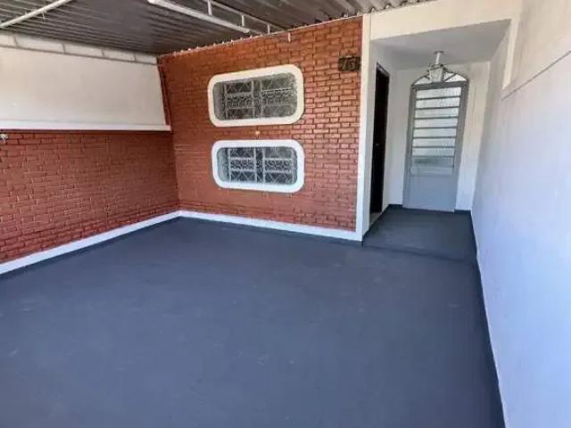 Casa / Sobrado para Locação em Taubaté/SP Vila das Jabuticabeiras 2 Quartos