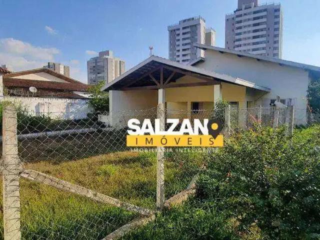 Casa / Sobrado para Locação em Taubaté/SP Vila Jaboticabeira 5 Quartos