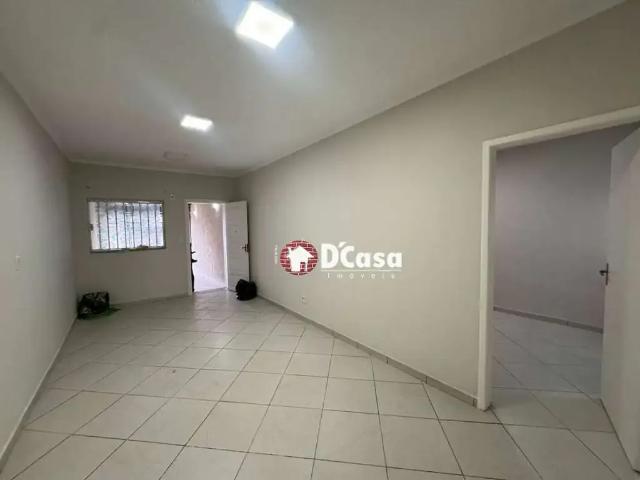 Casa / Sobrado para Locação em Taubaté/SP Vila Jaboticabeira 2 Quartos