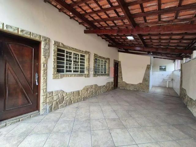 Casa / Sobrado para Locação em Taubaté/SP Vila São José 2 Quartos