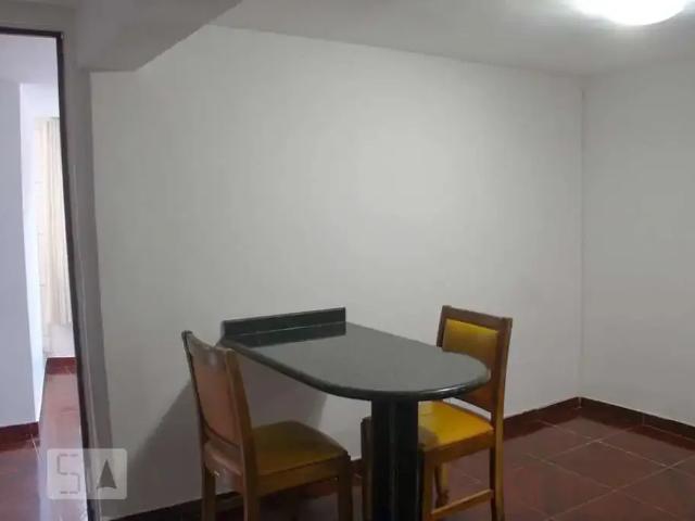 Casa / Sobrado para Locação em Taboão da Serra/SP Cidade Intercap 1 Quartos