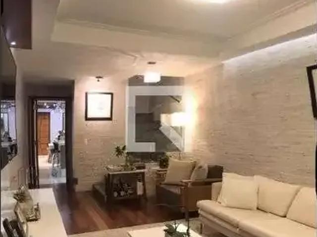 Casa / Sobrado para Locação em Taboão da Serra/SP Jardim América 3 Quartos