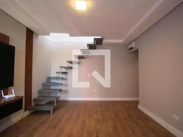 Casa / Sobrado para Locação em Taboão da Serra/SP Jardim Clementino 2 Quartos